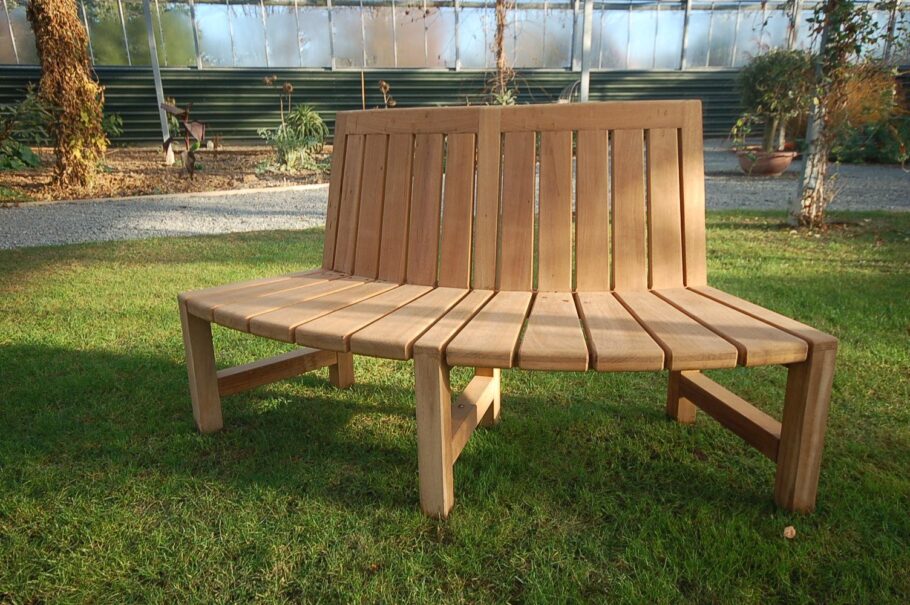 Curved Wooden Garden Benches, Handcrafted in Yorkshire | Woodcraft UK