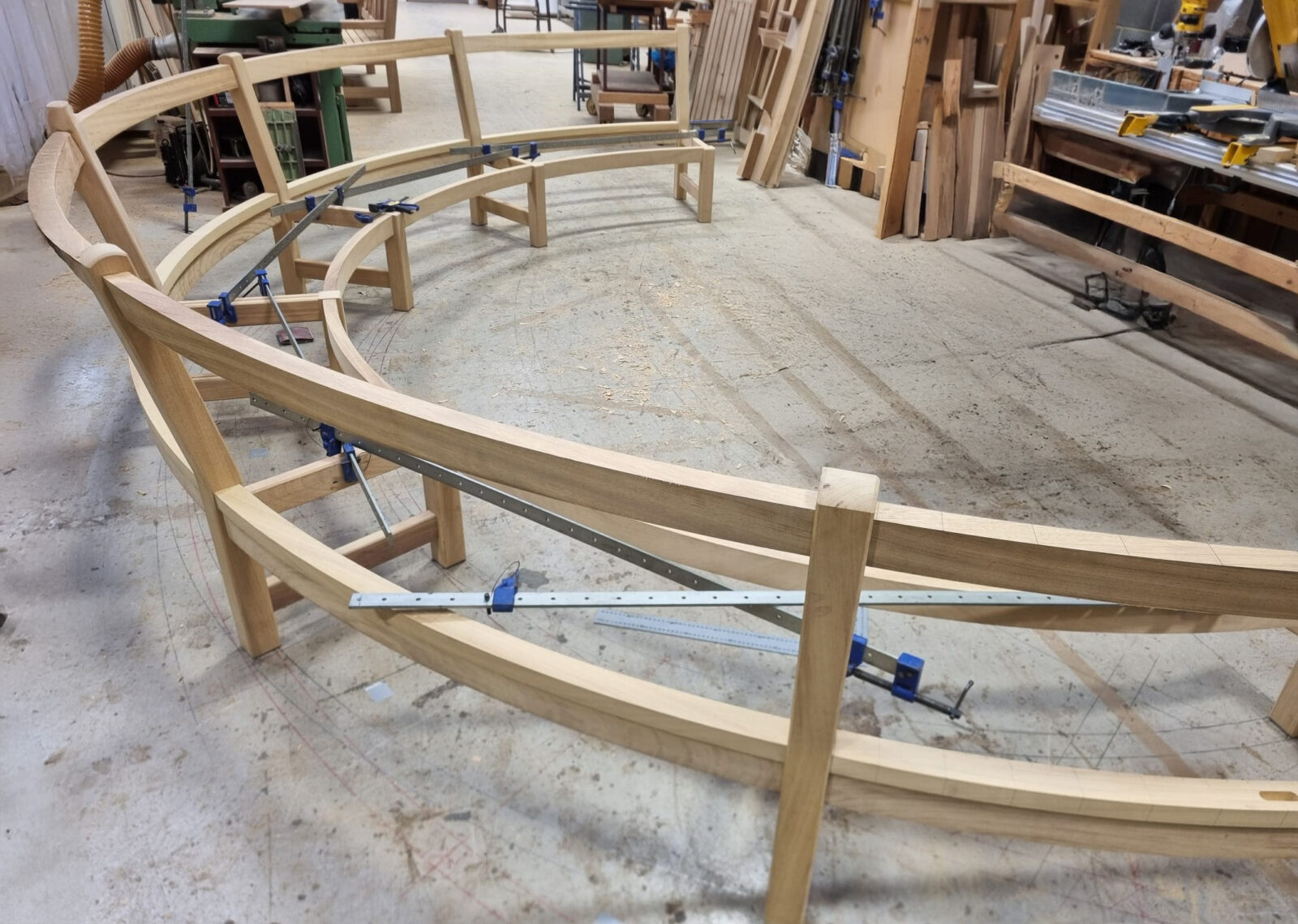 Crafting the curved wooden Scarborough Crescent Bench: Step by step ...